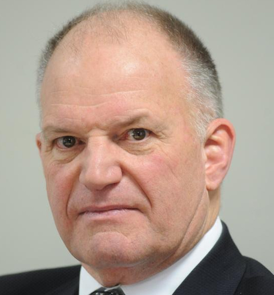 Verne Smith's Instagram, Twitter & Facebook on IDCrawl