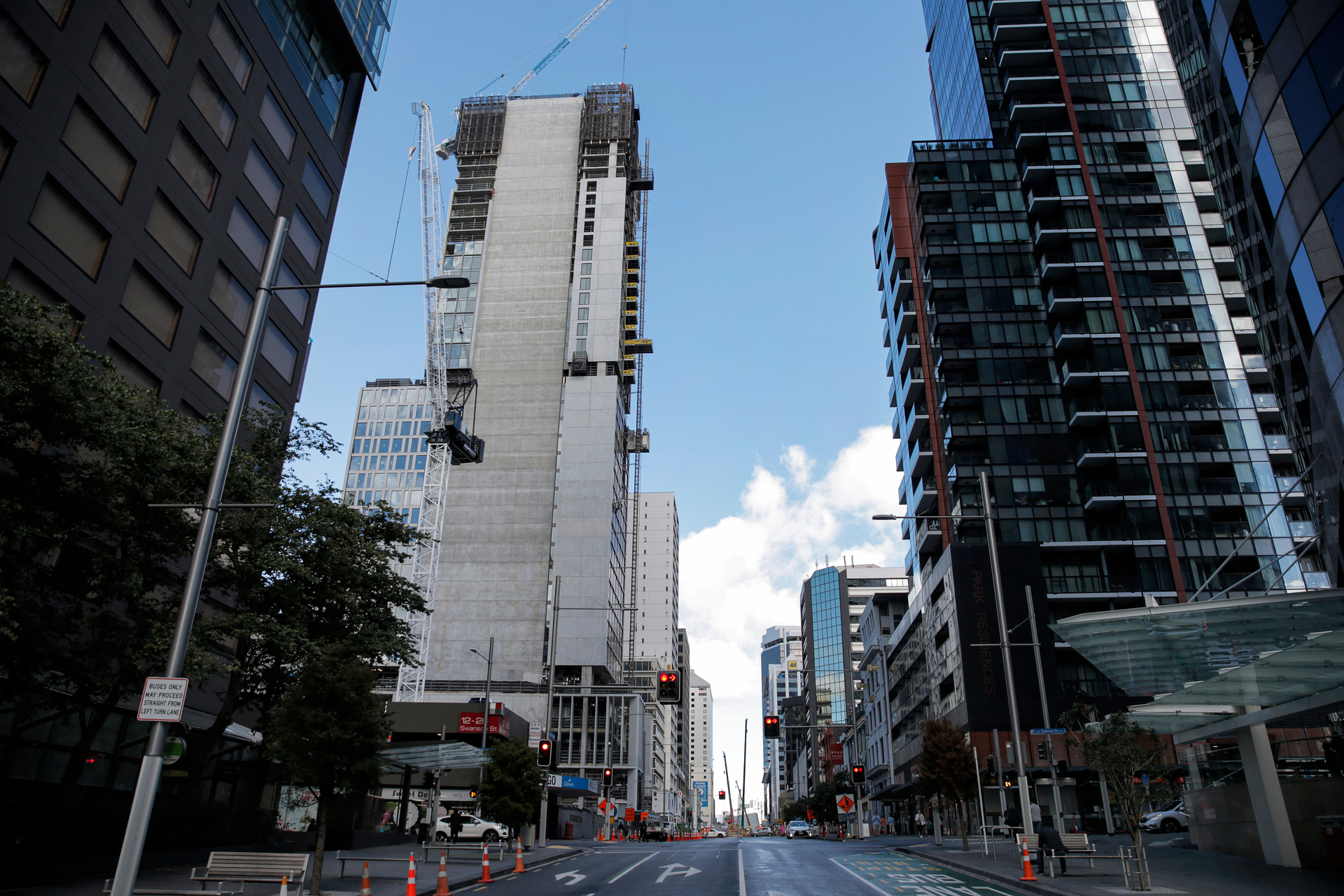 Red light / High St / Dead City : r/auckland