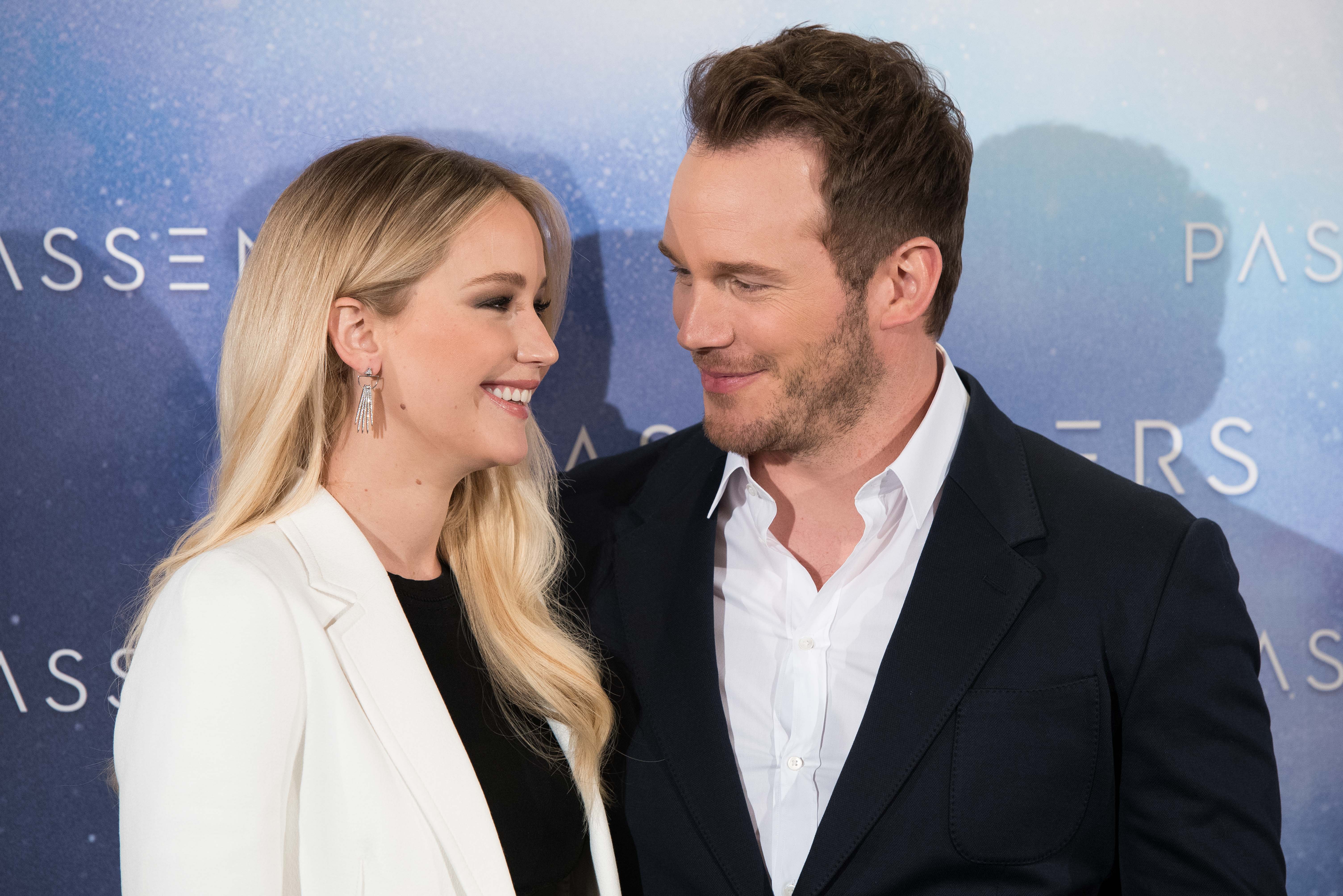 Comhlacht Chris Pratt Jennifers