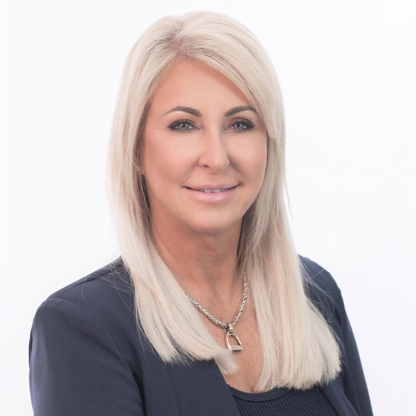 Peter Guilford's Instagram, Twitter & Facebook on IDCrawl