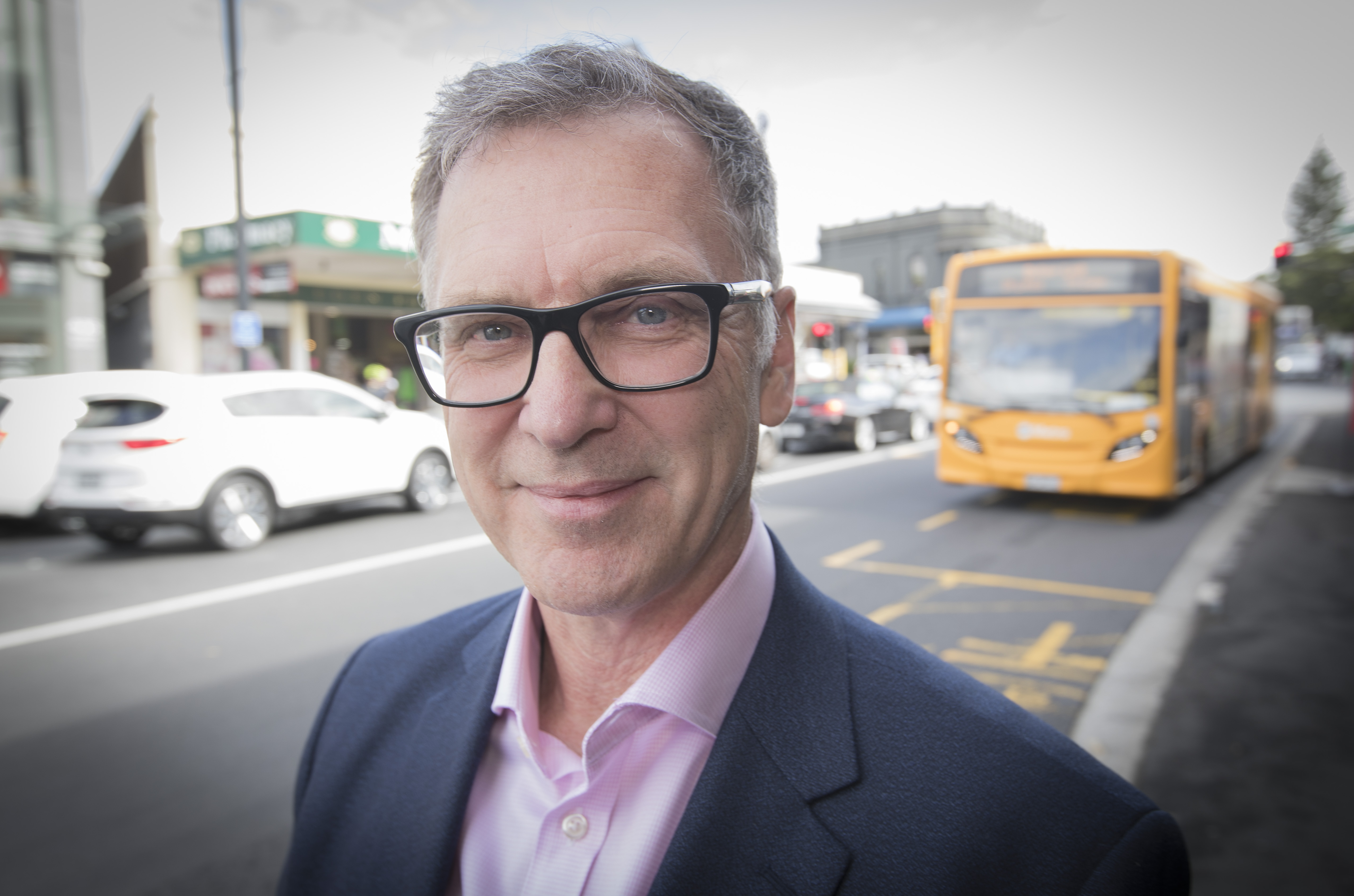 Steve Roper's Instagram, Twitter & Facebook on IDCrawl