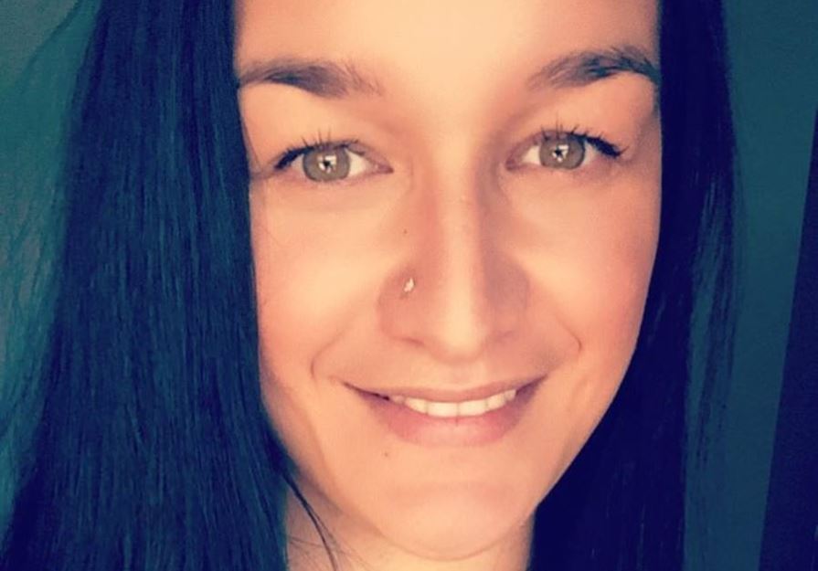 Shelly Coburn's Instagram, Twitter & Facebook on IDCrawl