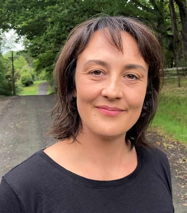 Bridget Coates's Instagram, Twitter & Facebook on IDCrawl