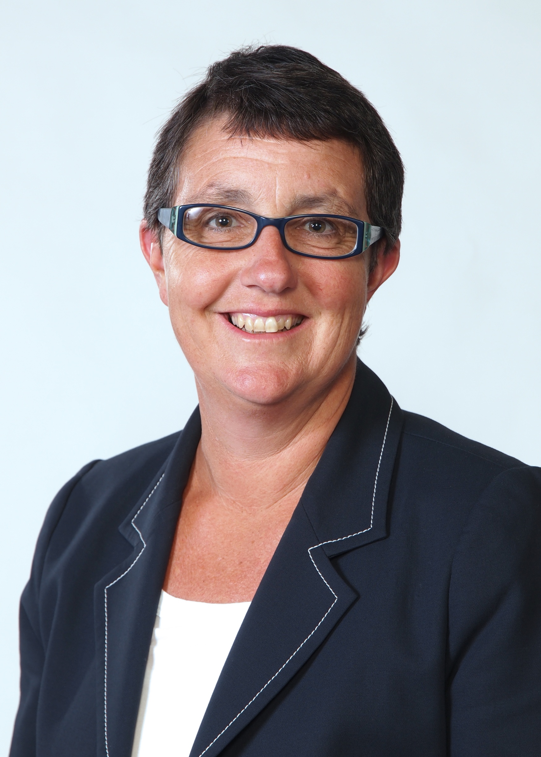 Colleen Douglas's Instagram, Twitter & Facebook on IDCrawl