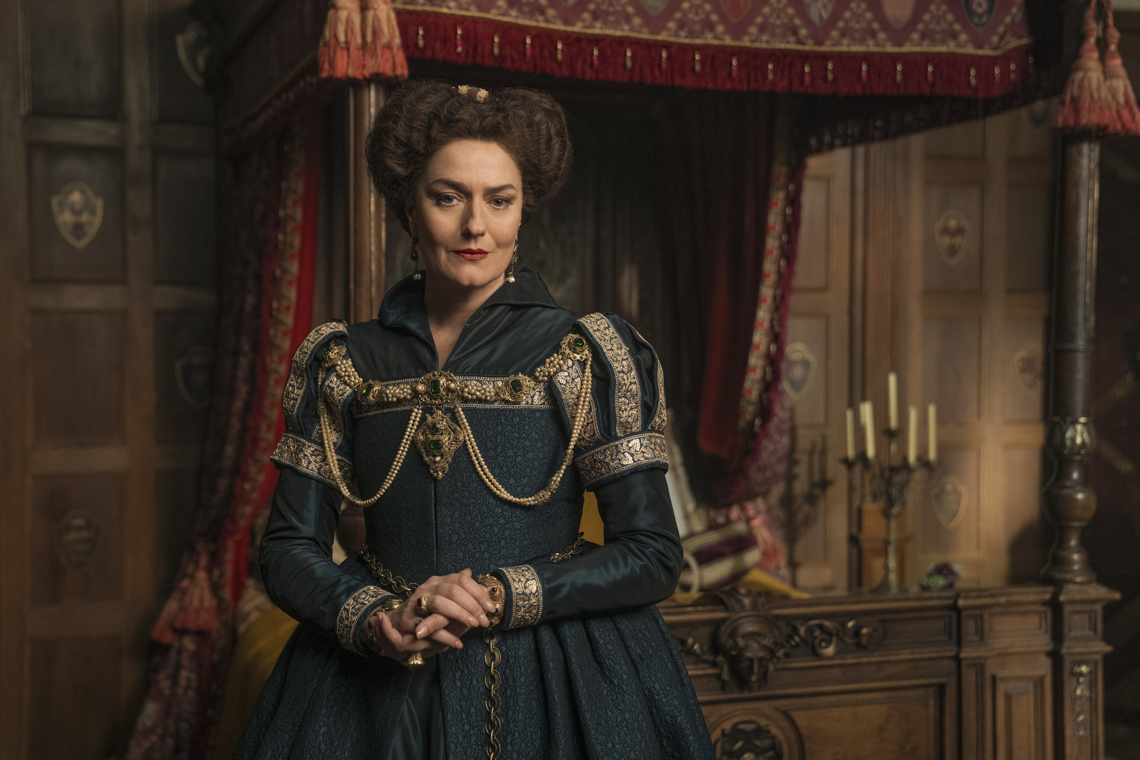 Anna Chancellor