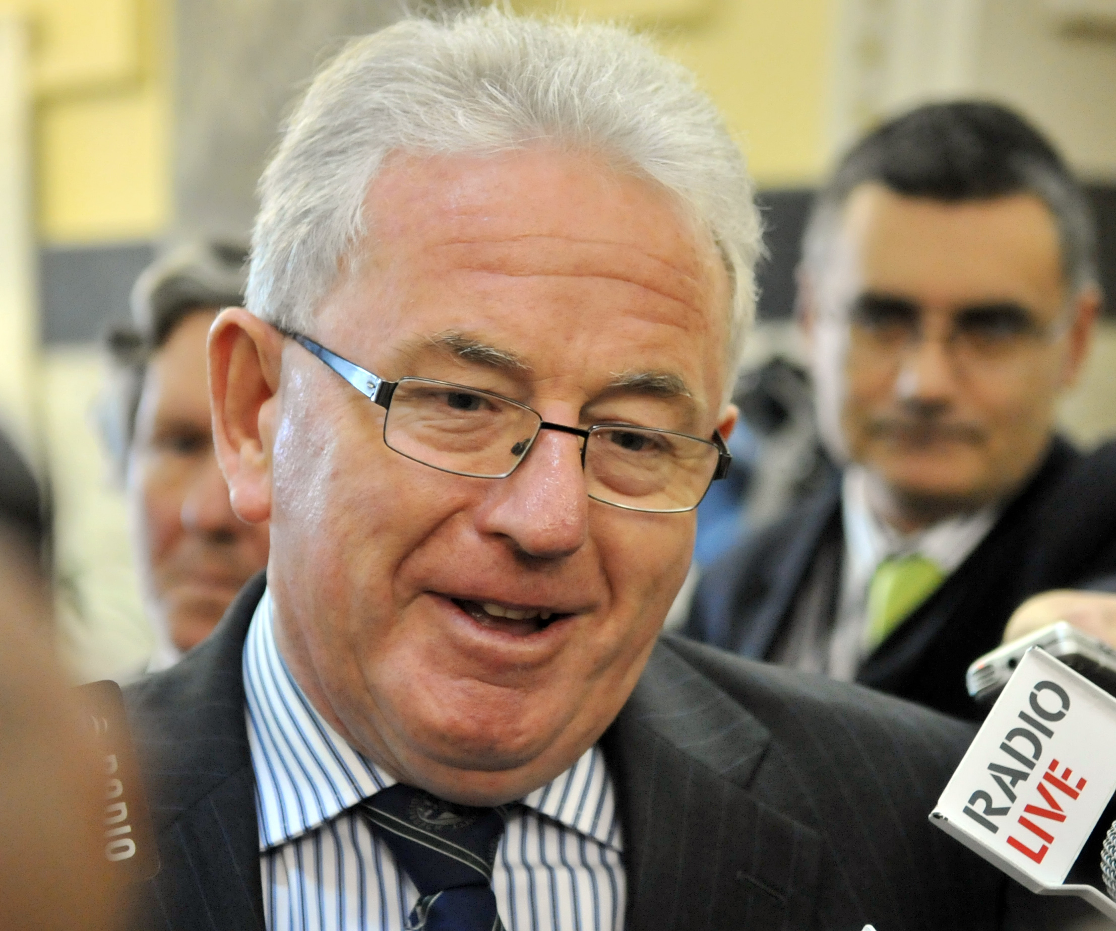 Hugh Gourlay's Instagram, Twitter & Facebook on IDCrawl