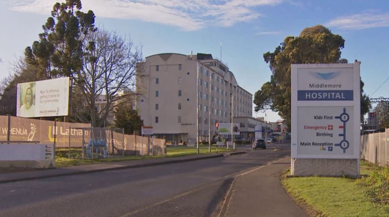 Two injured in alleged family dispute in Auckland