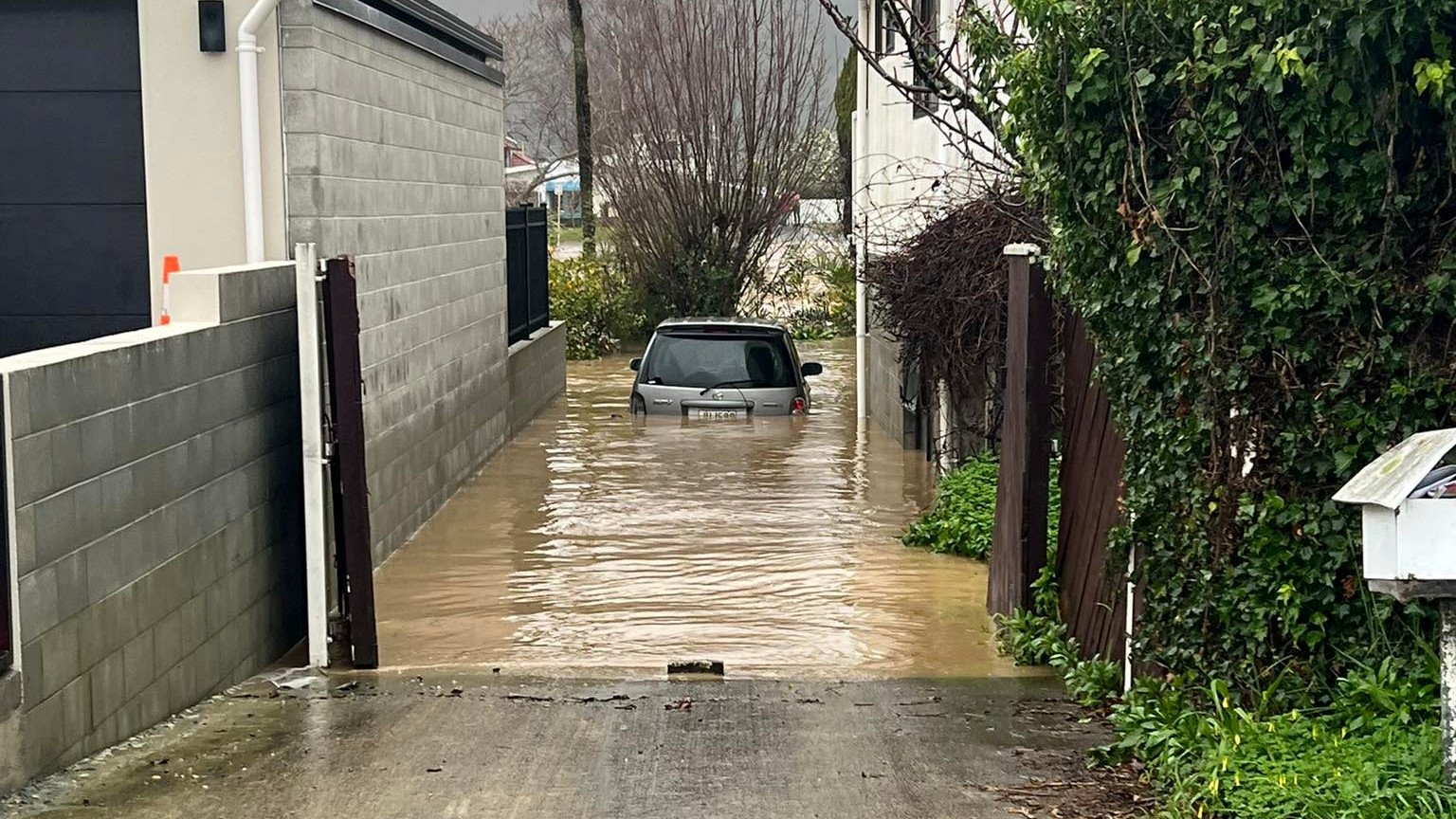 More than 200 Nelson homes evacuated amid 1-in-100 year flooding