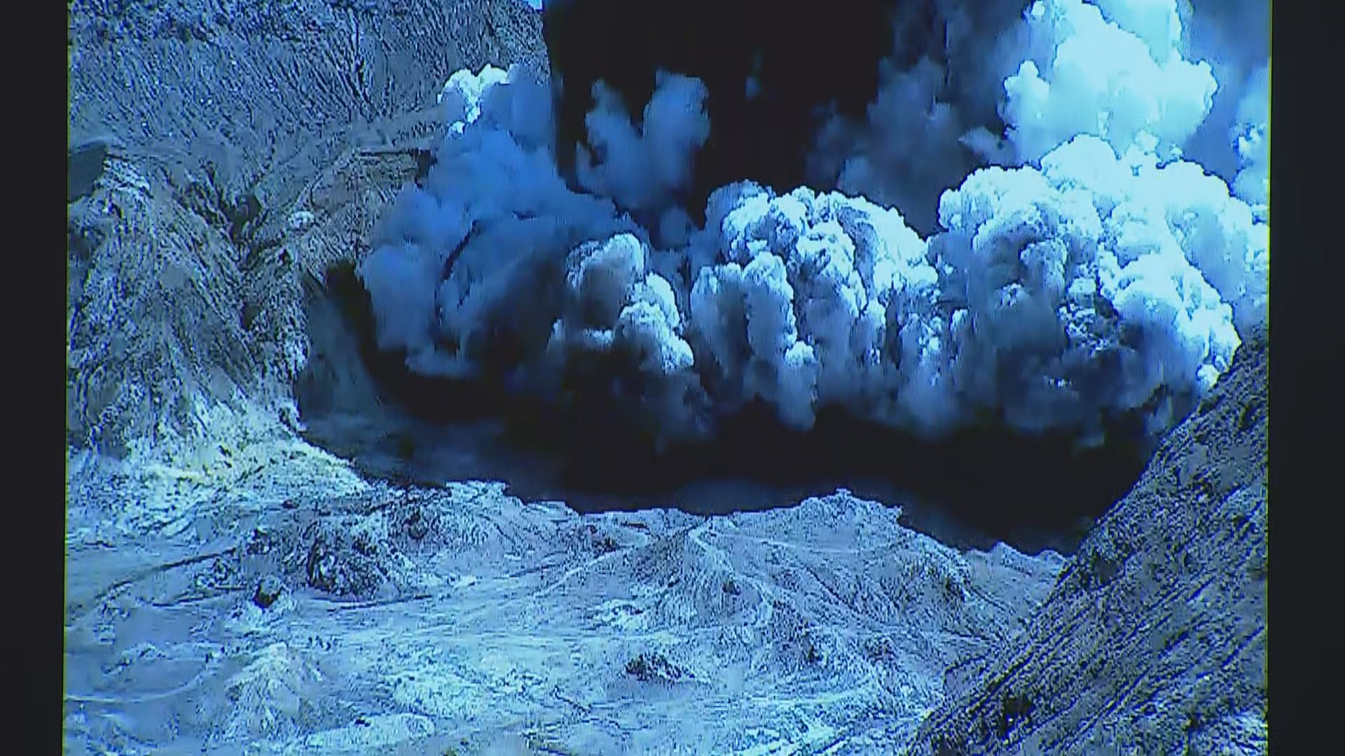 Raw footage of Whakaari / White Island eruption plays in court
