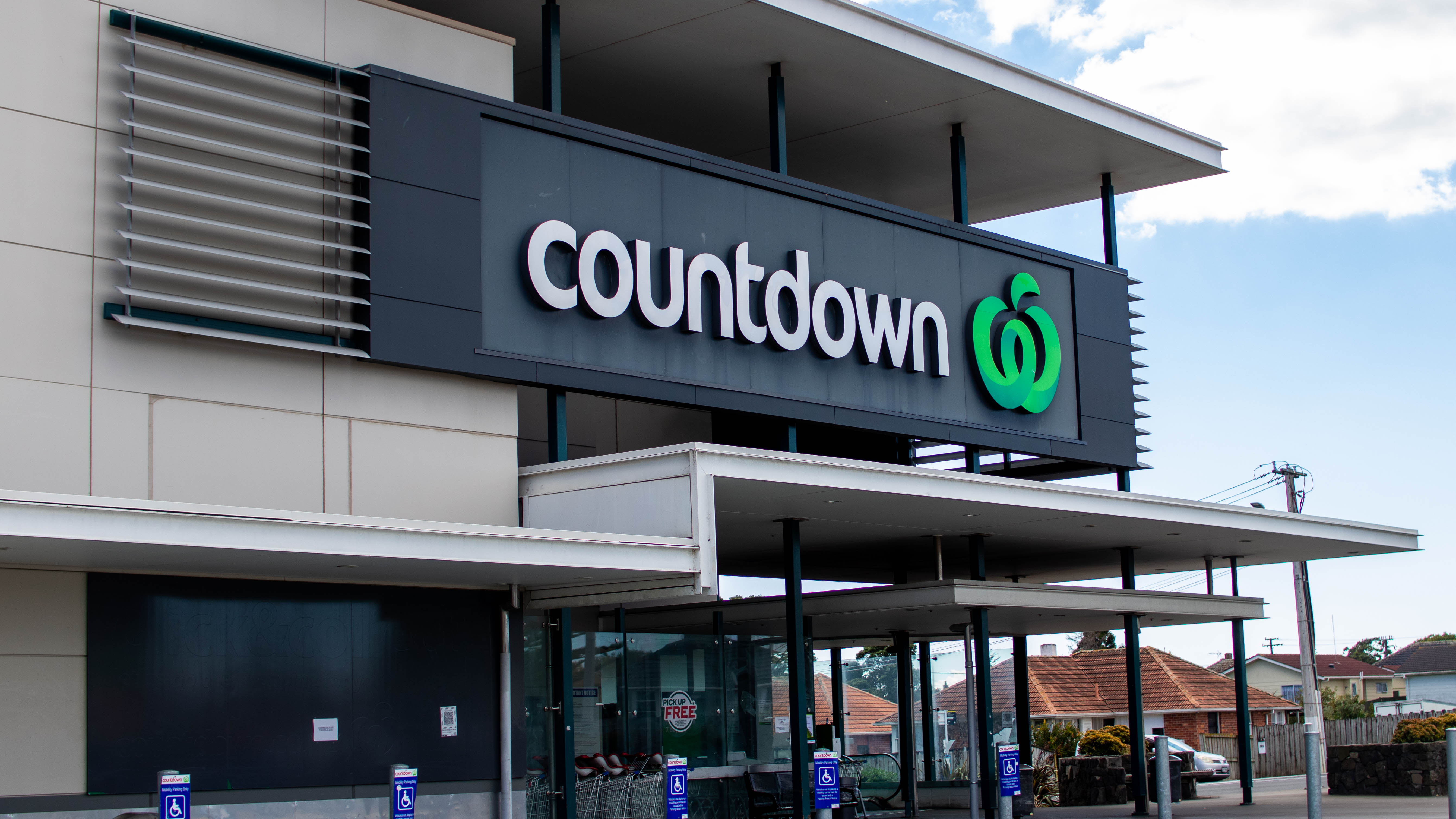 Countdown staff preparing for 'brutal' Omicron period