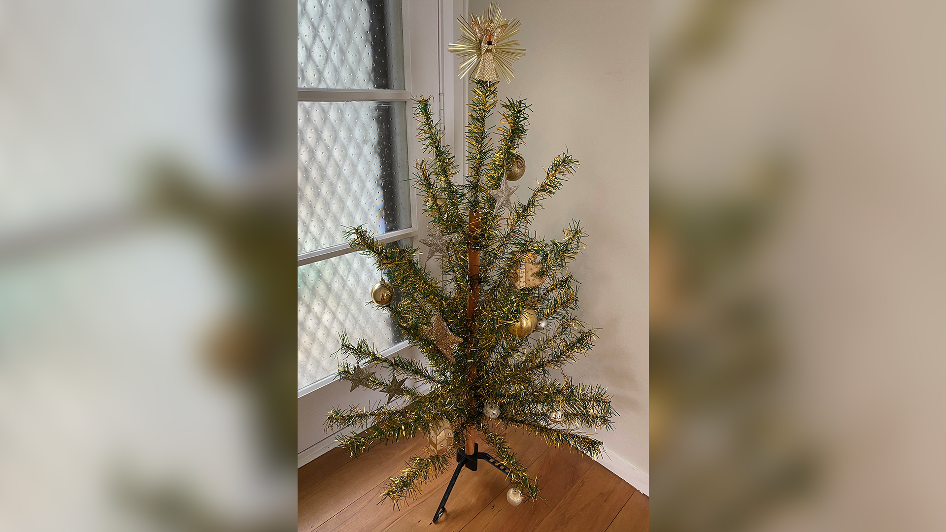 Messed Up Christmas Tree