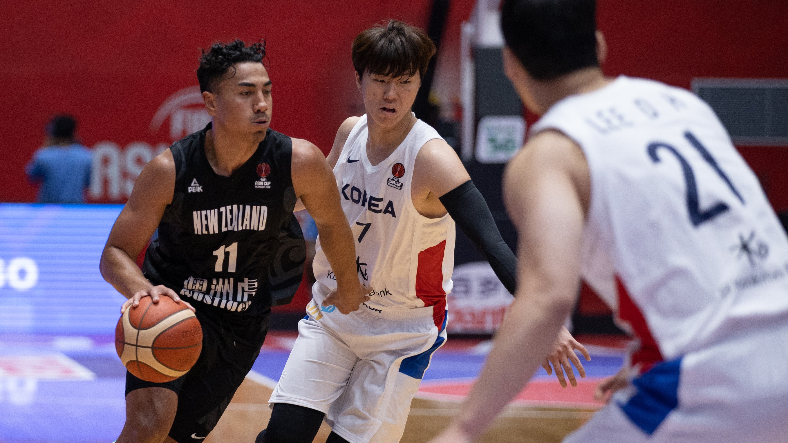 Cameron's big final quarter sees Tall Blacks into Asia Cup semis