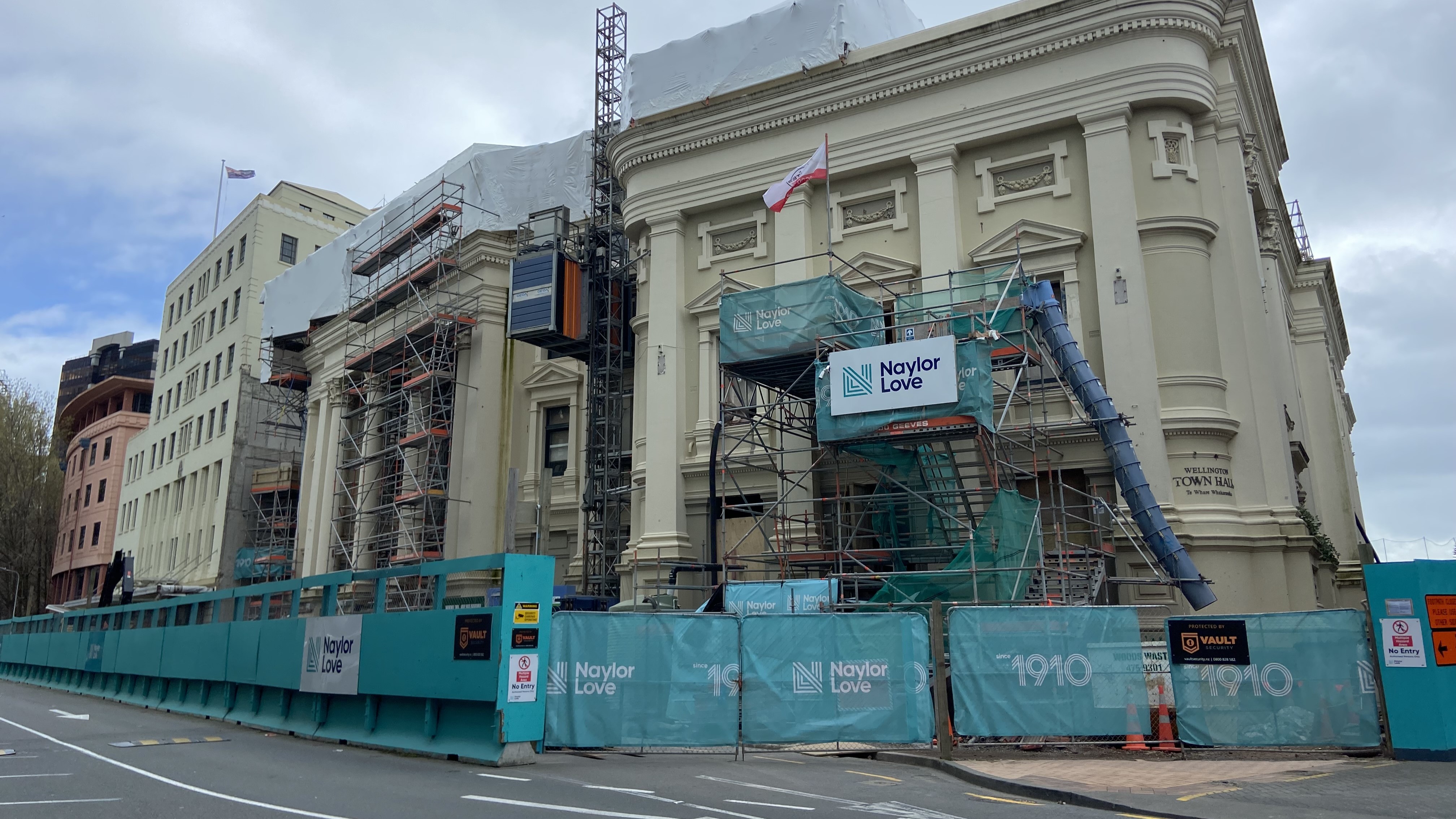 Fresh cost blowout on project to strengthen Wellington Town Hall