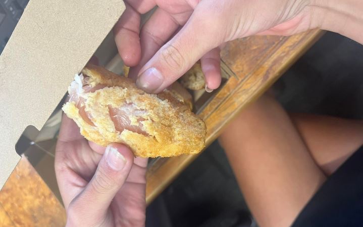 Raw chicken served at Kaitaia College 'horrific, disgusting' - student