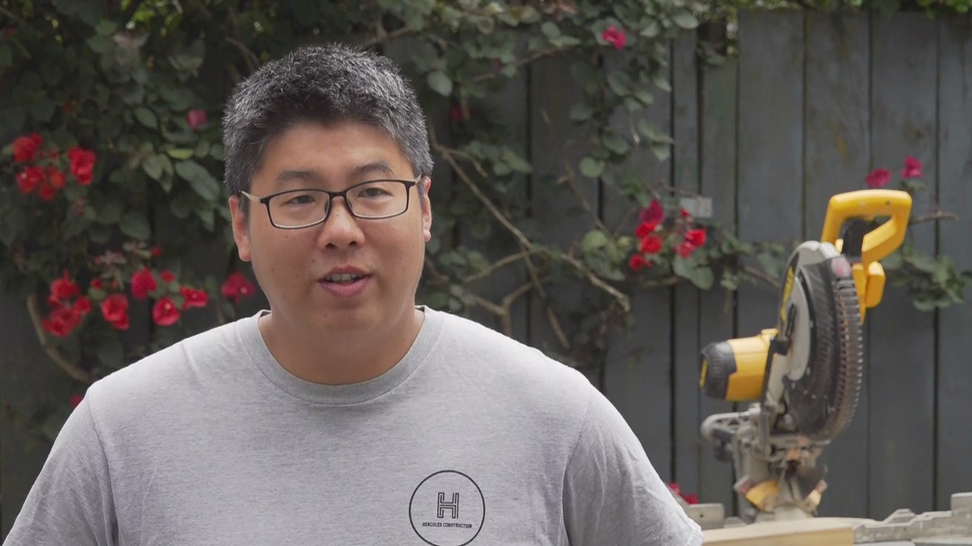 Business survey highlights 'increased risk' of recession