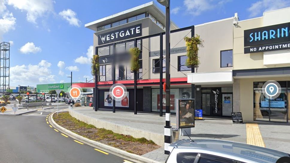 Security guard assaulted at Auckland shopping centre overnight