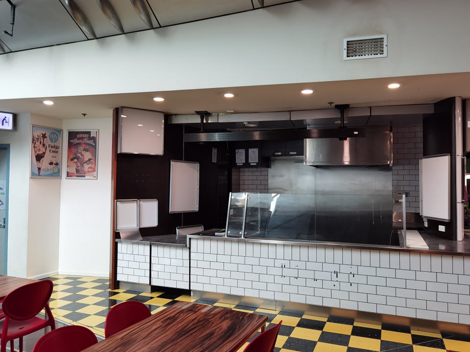 Once bustling Auckland CBD food court a ghost town as Covid-19 ...